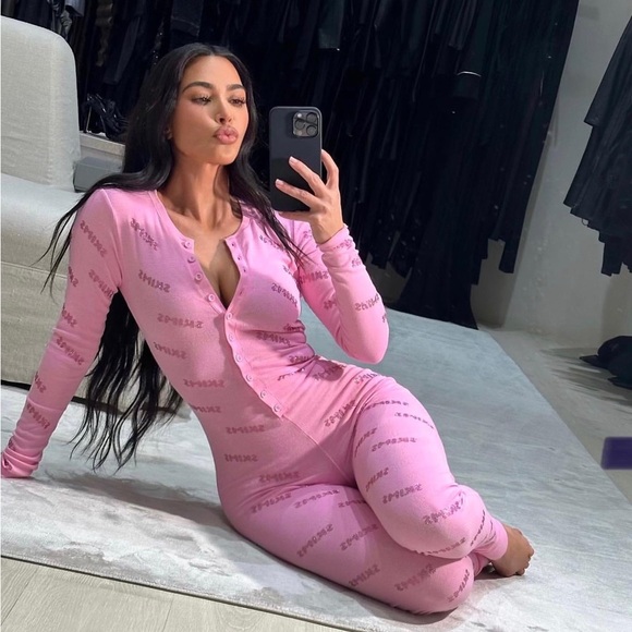 SKIMS | Pants & Jumpsuits | Rare Skims Rhinestone Pointelle Logo ...